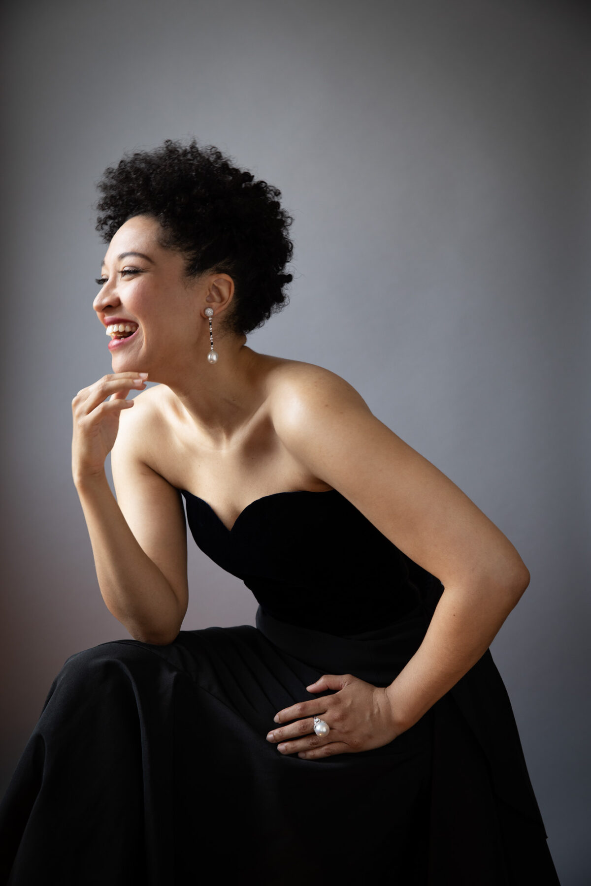 Julia Bullock, classical singer; Laura Poe, piano - Cal Performances
